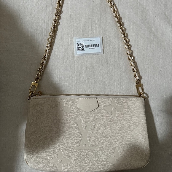 Louis Vuitton | Bags | Louis Vuitton Pochette Accessories Epi Monogram ...